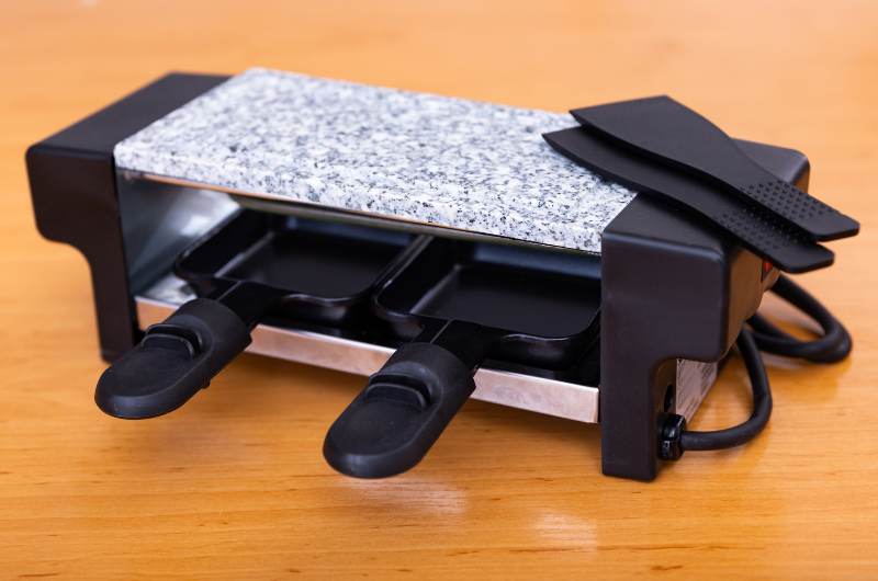 Les meilleurs appareils à raclette 2 personnes 2025 - L'avis d'une ...